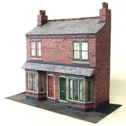 7mm Terraced House With Bay Windows Card Model Kit | Purple Bob's Hobbies